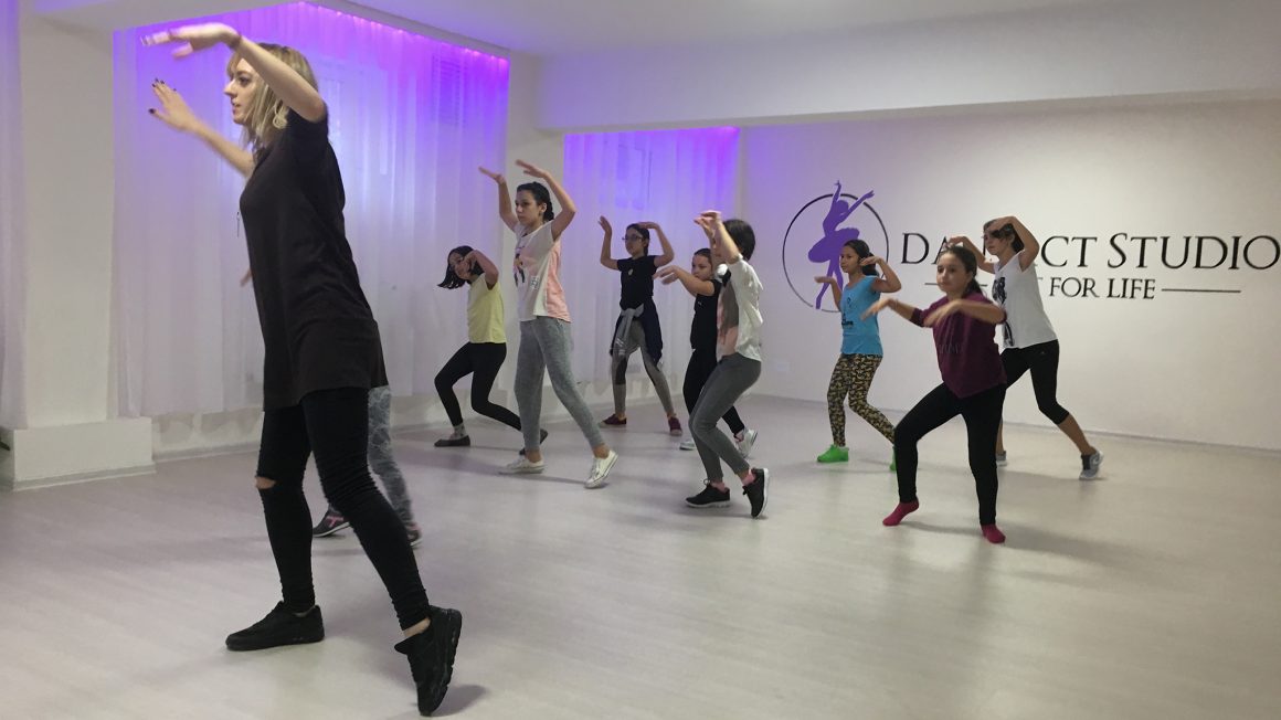Dans modern - curs de dans modern pentru copii | Dansact Studio Bucuresti